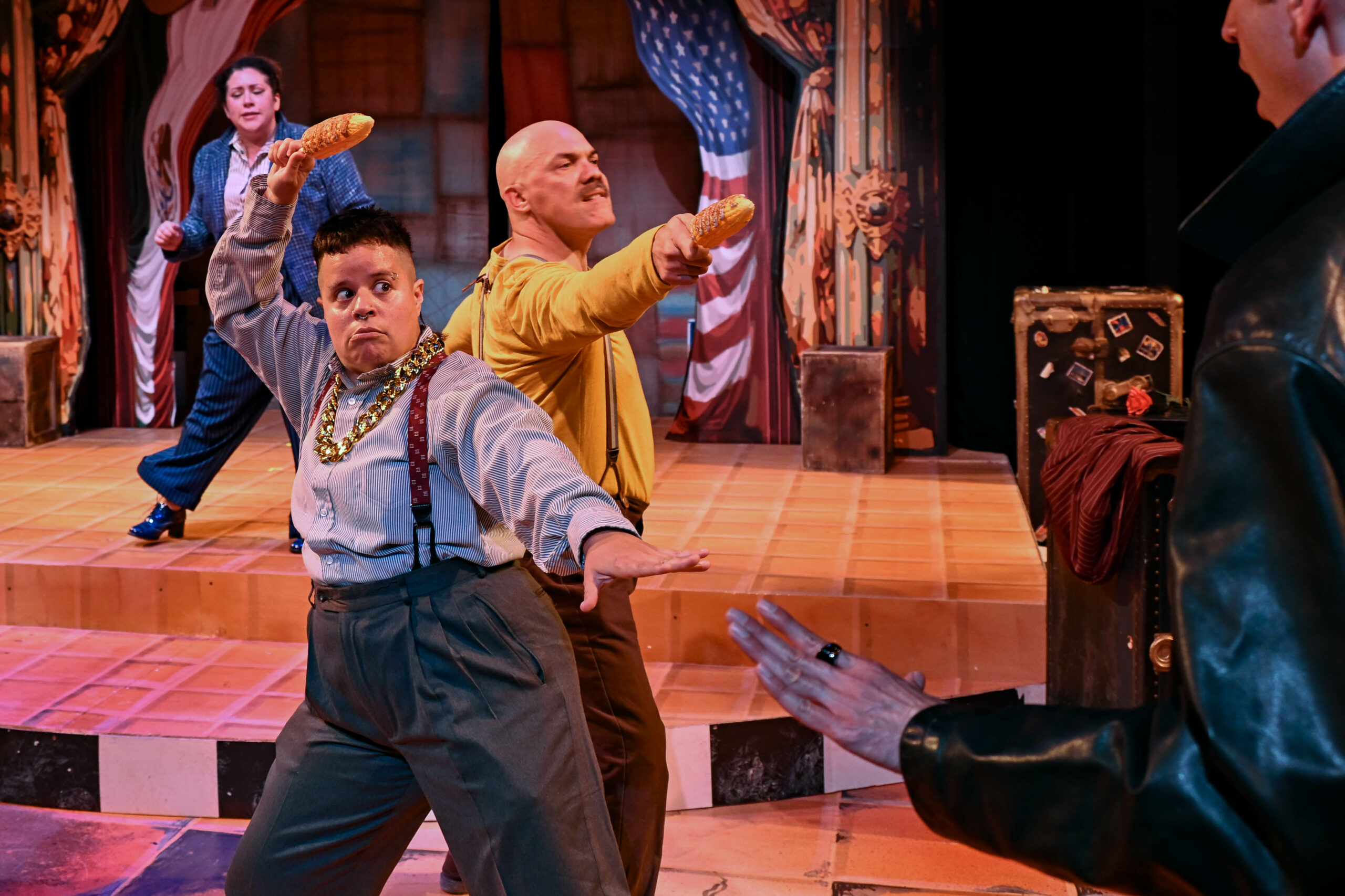Review: ‘La Comedia of Errors,’ a bilingual adaptation of Shakespeare’s ...
